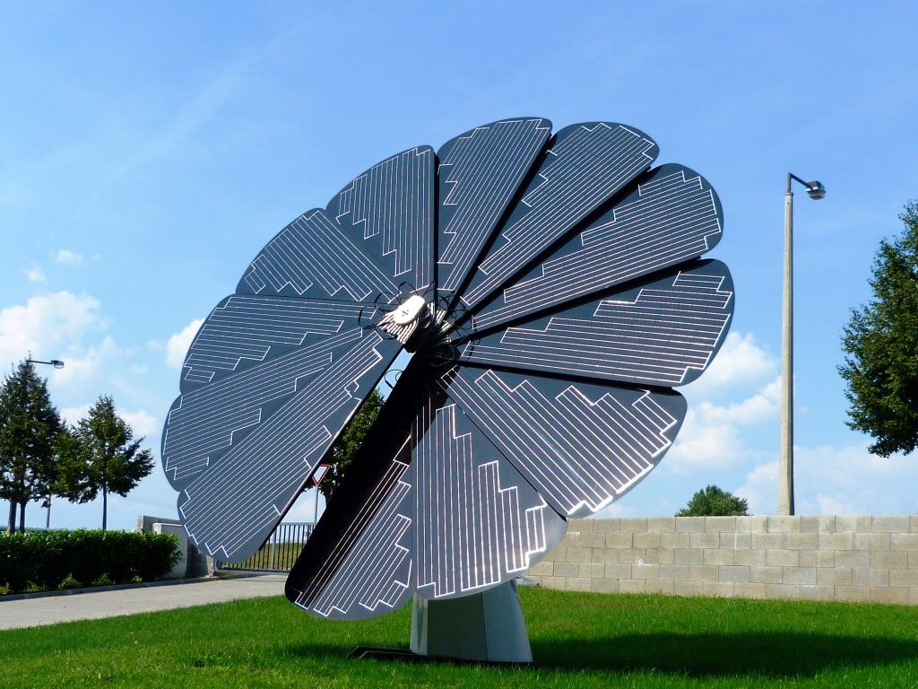 How a Solar Flower Can Help You Go Off-Grid