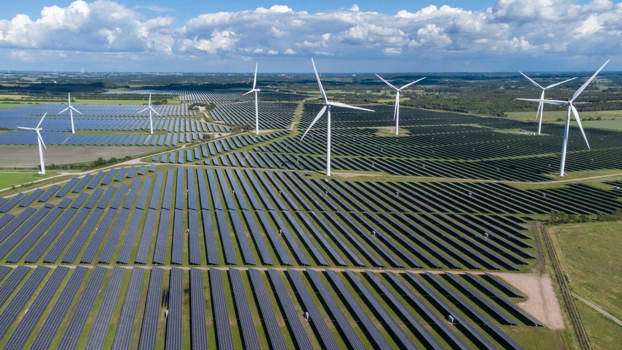Largest Solar Plants in the U.S. & Globally
